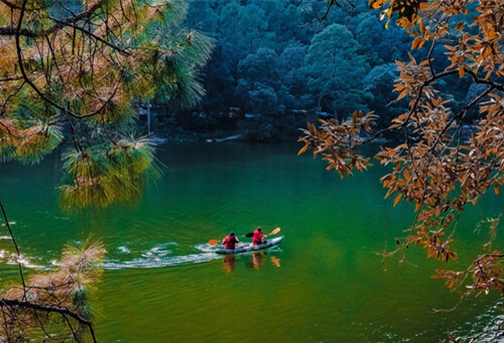 Lake Tour (Half Day By Taxi)